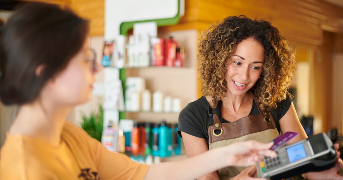 Credit Card Processing for Beauty Salons: Payment Perfection